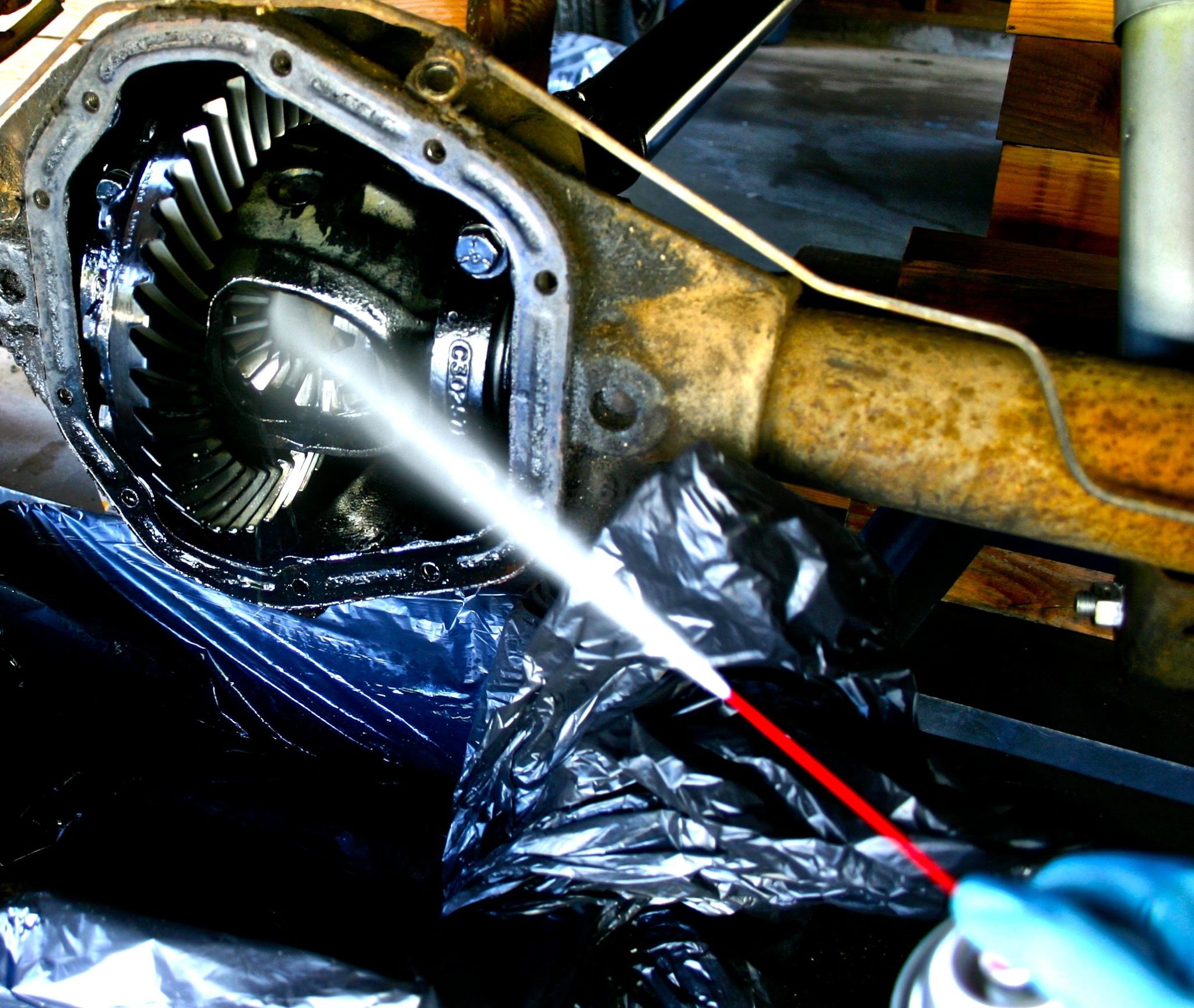 12 Steps to Changing Your Differential Fluid – Ladies Offroad Network